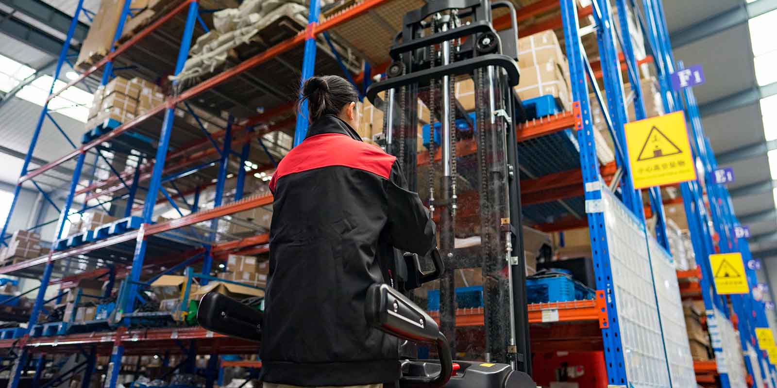 Stackers สแตกเกอร์ไฟฟ้า รุ่น ES16-RS แบตเตอรี่ลิเธียมไอออน